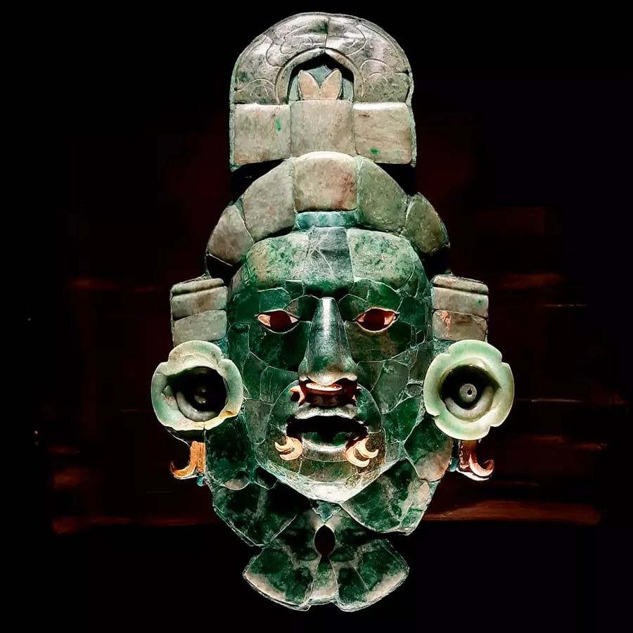 calakmul mask