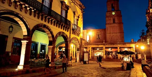 Asteburua San Migel de Allenden (Guanajuato)