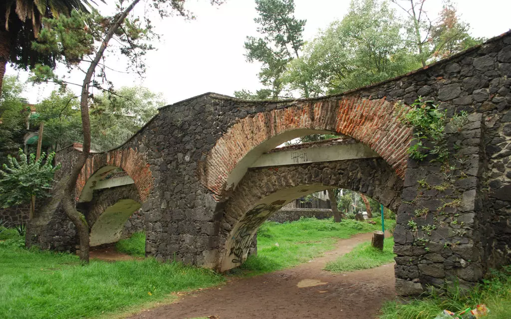 Atraskite žavią Chimalistac tiltų istoriją 10787_6