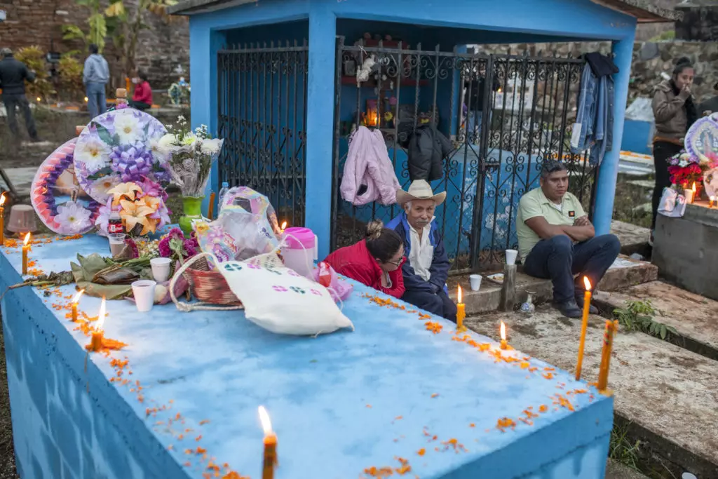 Todos Santos daŭras en Yahualica, Hidalgo 12320_5