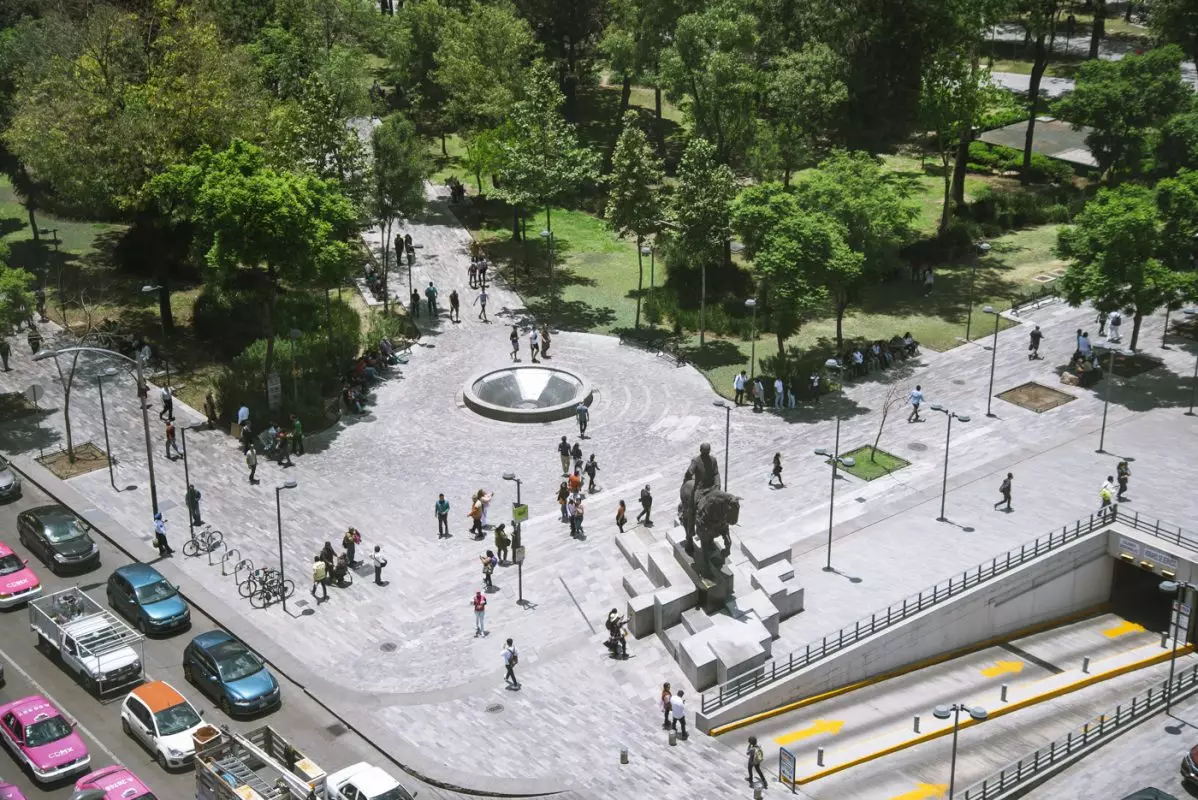 Alameda Central ni Ile-iṣẹ Itan ti CDMX