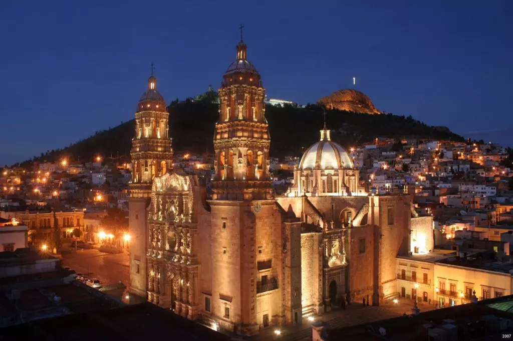 Tonos del Alma, pangalaman indrawi di Katedral Zacatecas 12541_3