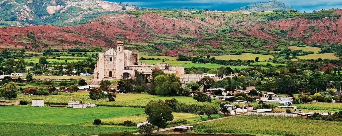 Oaxaca-шаарынын жанында-ок