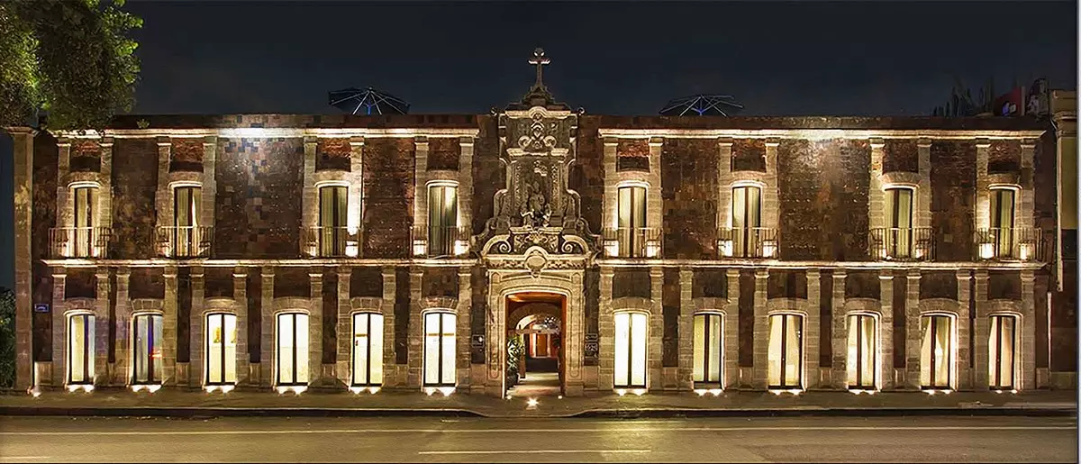 Het Kaluz-museum wordt ingehuldigd in Mexico-Stad