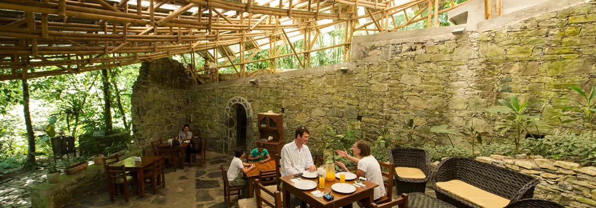 xilitla-san-luis-potosi-restaurant-magiske-byer-dh