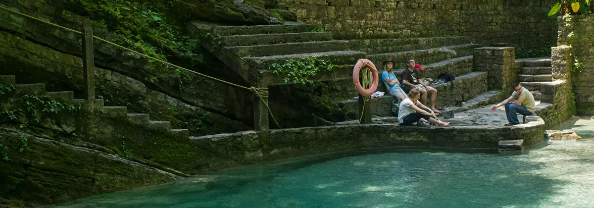 xilitla-san-luis-potosi-surrealist-architecture-magical-towns-tourists-pools-edward-james-dh