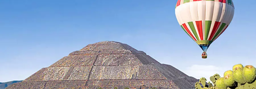 Ballonfahrt über Teotihuacan