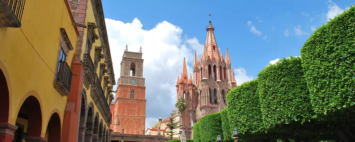 San Miguel de Allende, ahantu ukunzwe nabagenzi batanu