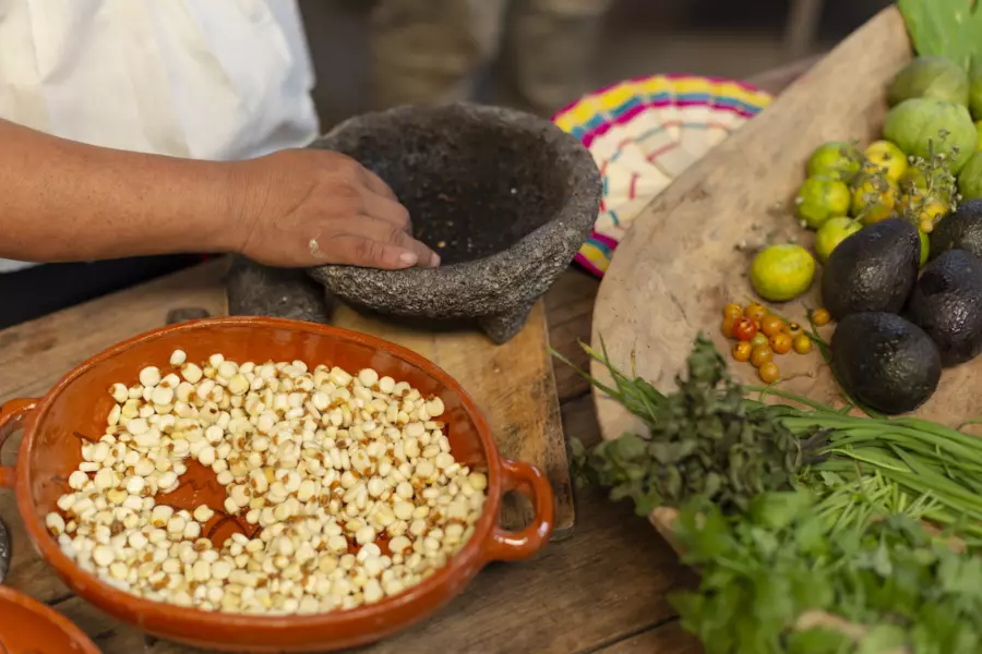 Tradicioj kun Radiko invitas nin vojaĝi al San Luis Potosí, por provi unu el la plej tradiciaj receptoj en Meksiko. 160_5