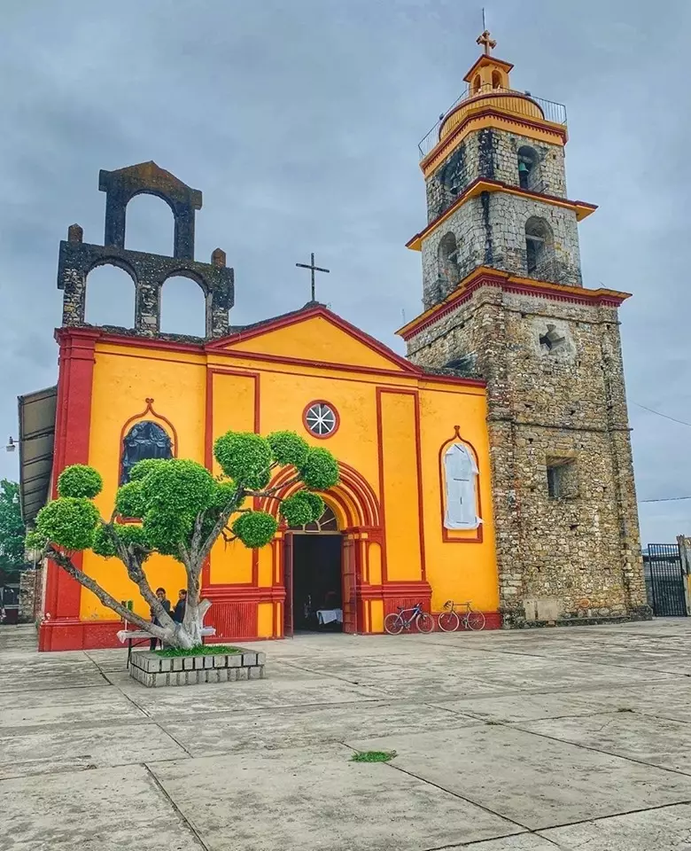 Kuil San Miguel Arcángel di Aquismón