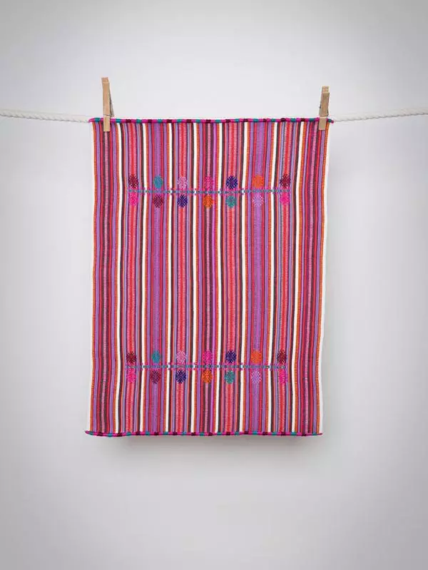 Mexické textílie vyrobené s láskou 17248_2