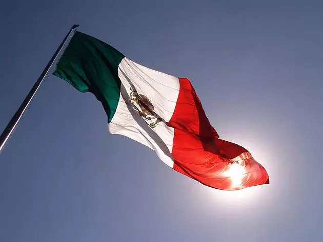 Historia ya Bendera ya Mexico