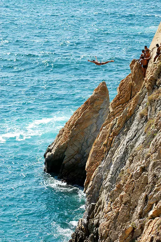 Il giorno in cui hanno fatto esplodere La Quebrada a causa di un'epidemia 18978_3