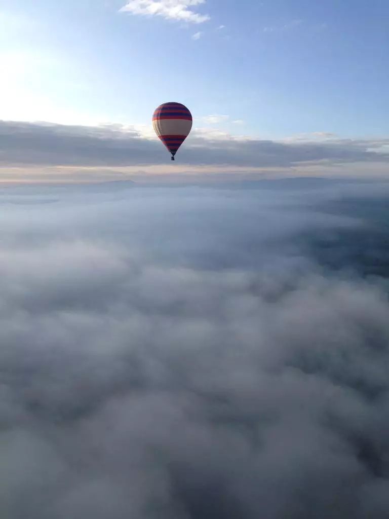 Pista sa Balloon ug sa Bulak sa Mais sa Langit 2022 19137_2