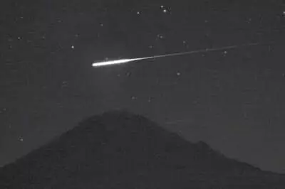 Kubikwe ukuthi i-meteorite iwa eMexico 20805_2