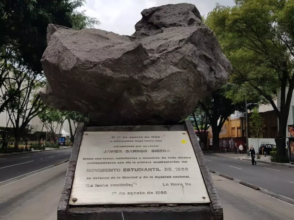 Ang gibalewala nga mga monumento sa 68 sa Mexico City 20944_5