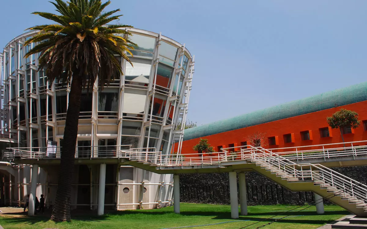 Be amazed at the CDMX National Center for the Arts