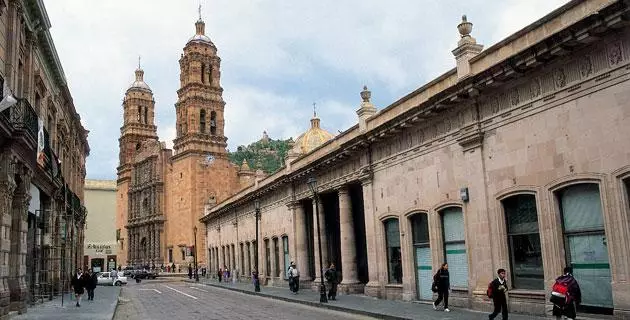 Zacatecas fifu کی ریاست کا مونوگراف