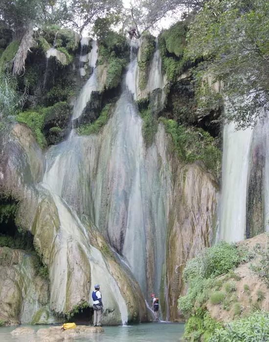 Thousand Waterfalls in Taxco / Courtesy EXPERIEMNTA, Jorge Moraba