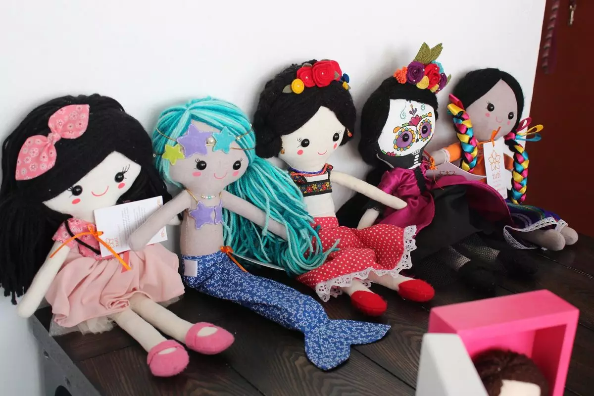 rag-dolls-frida-1