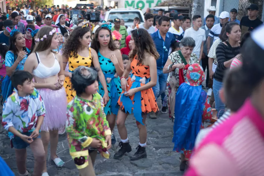 Carnavalul lor în Alto Tío Diego 23689_7