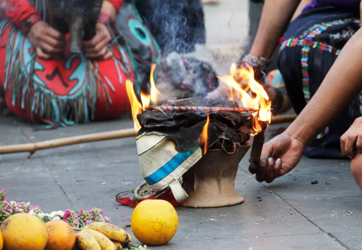 Gisaulog nila ang Bag-ong Tuig sa Mexico sa Zócalo 24165_2