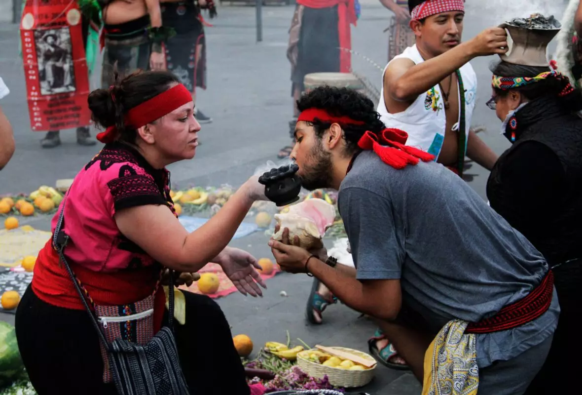 Gisaulog nila ang Bag-ong Tuig sa Mexico sa Zócalo 24165_3