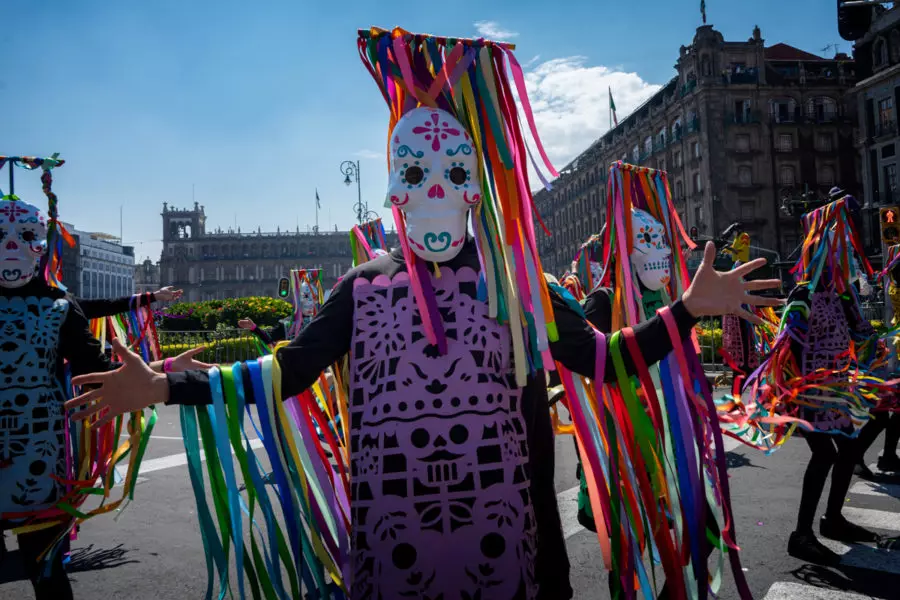 Video və fotoşəkillər: Böyük Beynəlxalq Ölülər Paradı 2021 CDMX-də belə yaşandı 24382_2