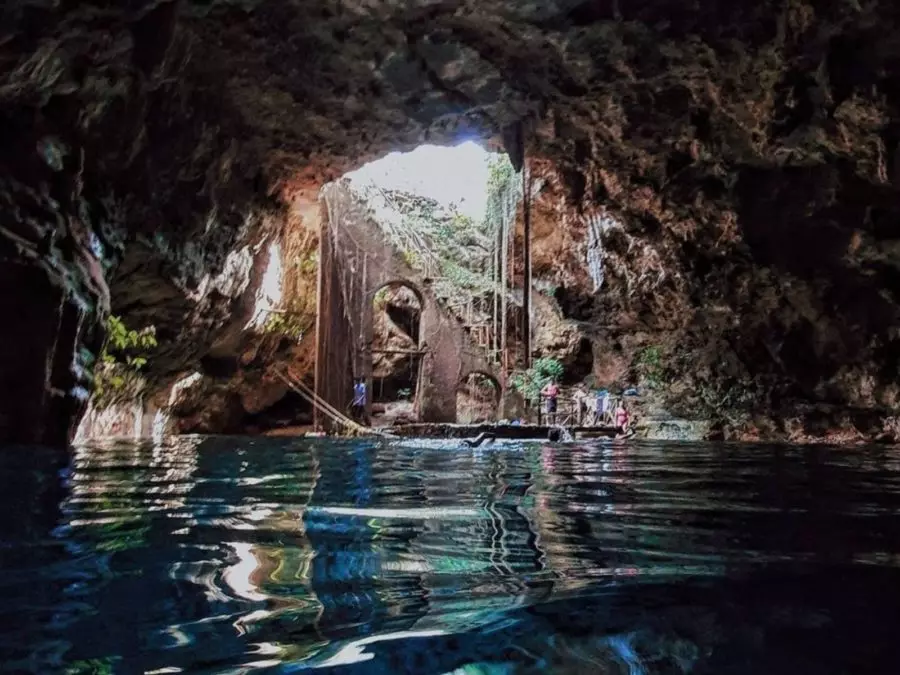 cenotes Meridában