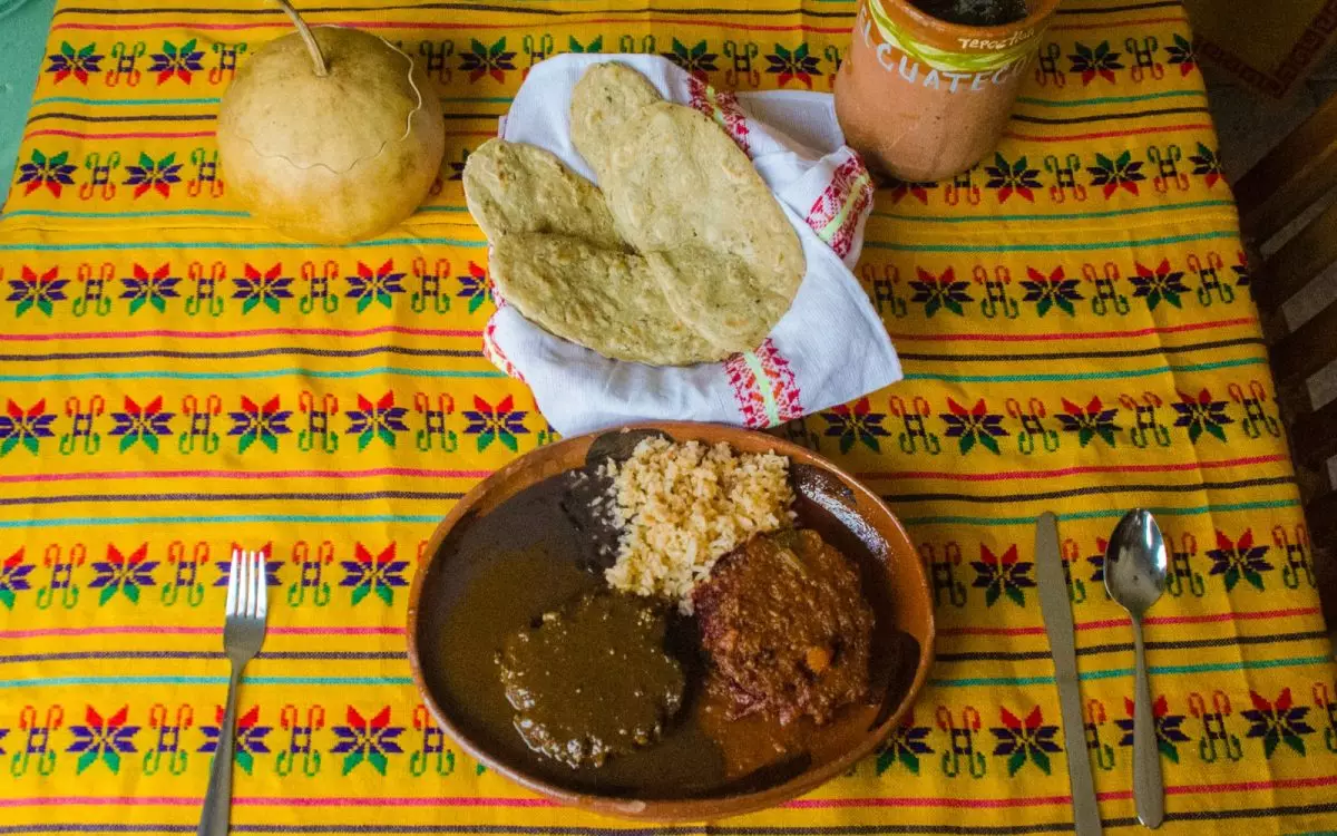 Cuatecomate: Tepoztlán کے جادوئی قصبے میں پری ہسپانوی کھانا 25053_3