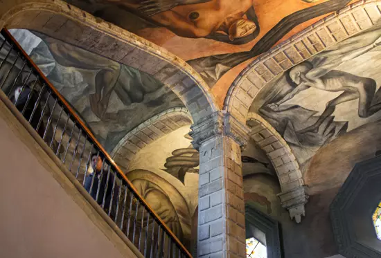 Old College of San Ildefonso: carita balik mural na 25744_4