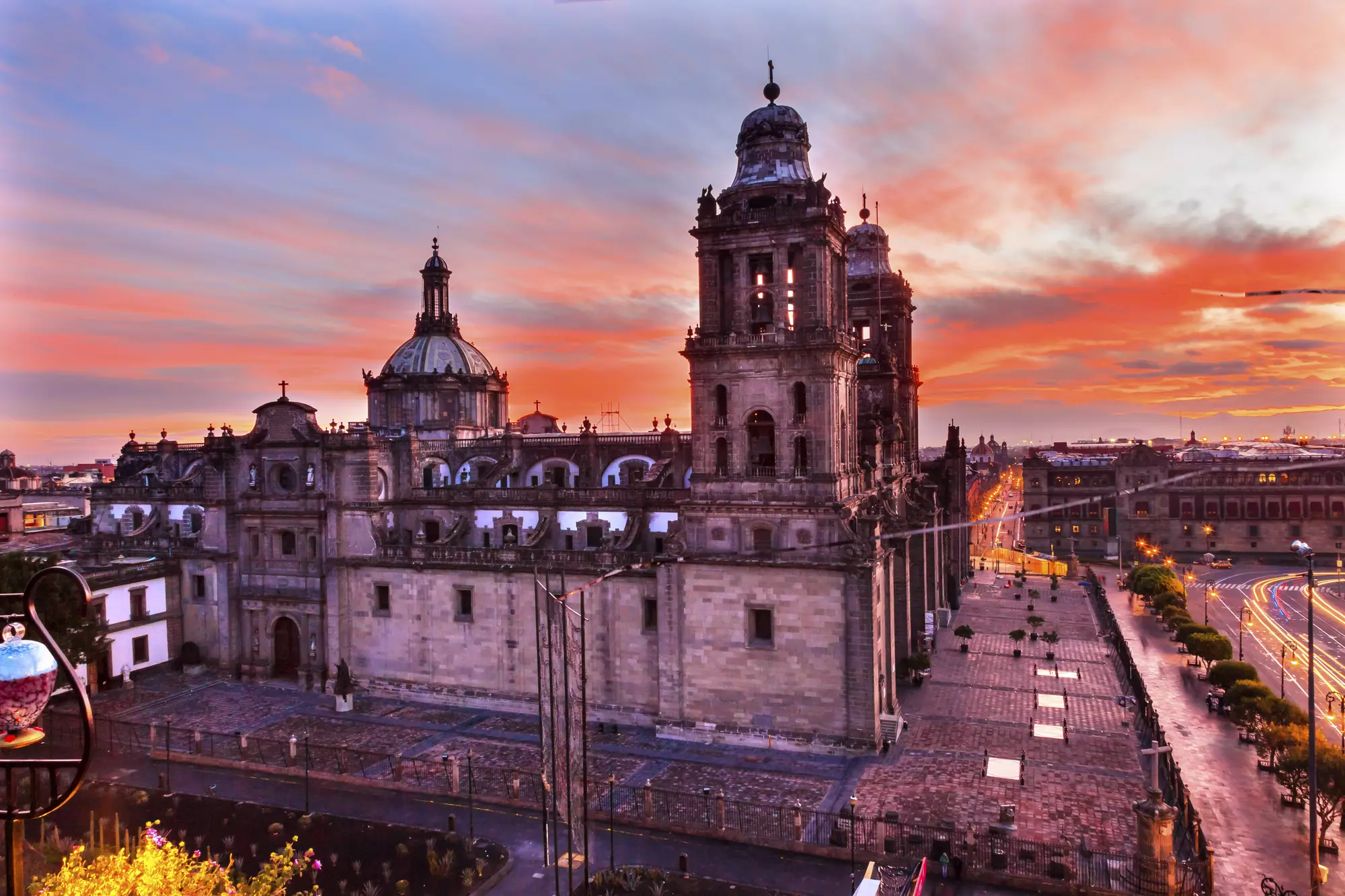 Metwopoliten Katedral Zocalo Mexico City Sunrise