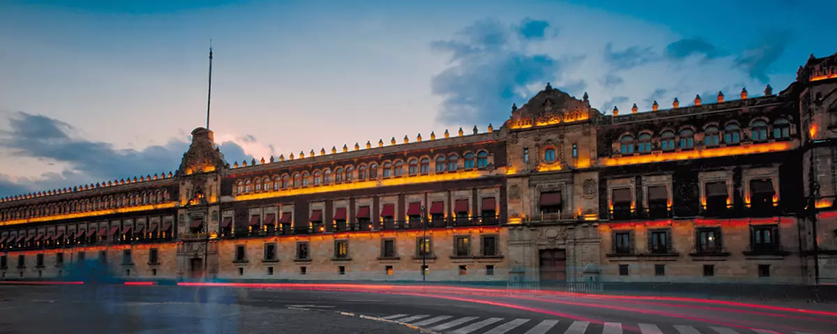 Dünya Mirası fifu olan Meksika'nın tarihi merkezleri