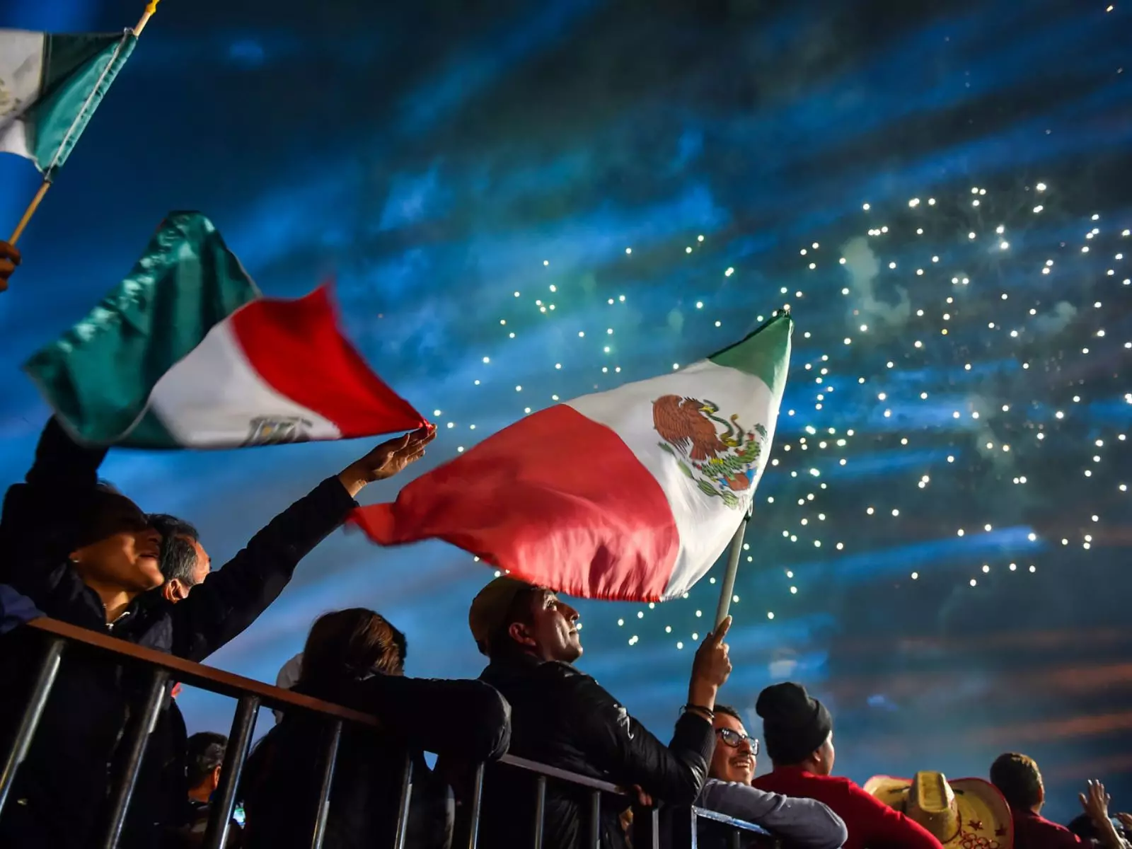 September 15 What is celebrated during the maximum Mexican holiday?