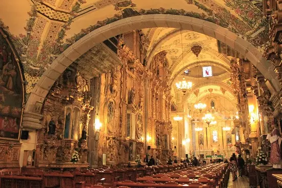 Dom ze złota, świątynia San Agustin w Salamance, Guanajuato 29209_3