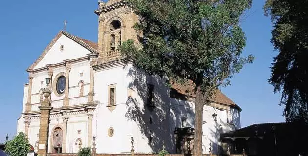 Basilique Notre-Dame de la Santé à Pátzcuaro fifu