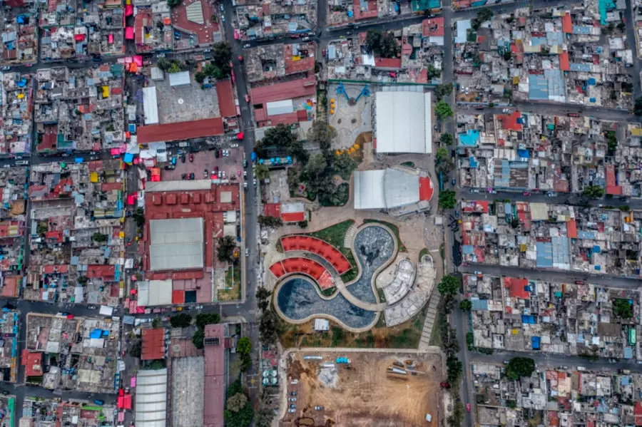 Utopías en Iztapalapa: piscina de olas, pista de xeo e lago artificial (VÍDEO) 30123_2