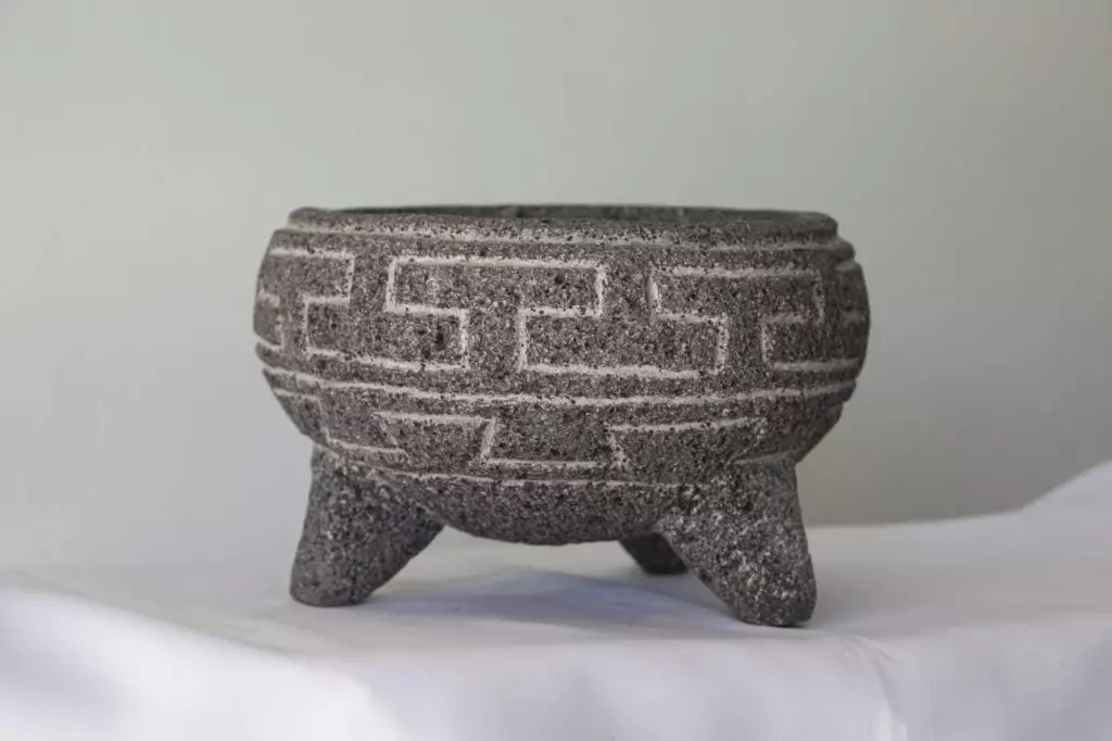 Krásné molcajetes z Tlajomulco 30229_8