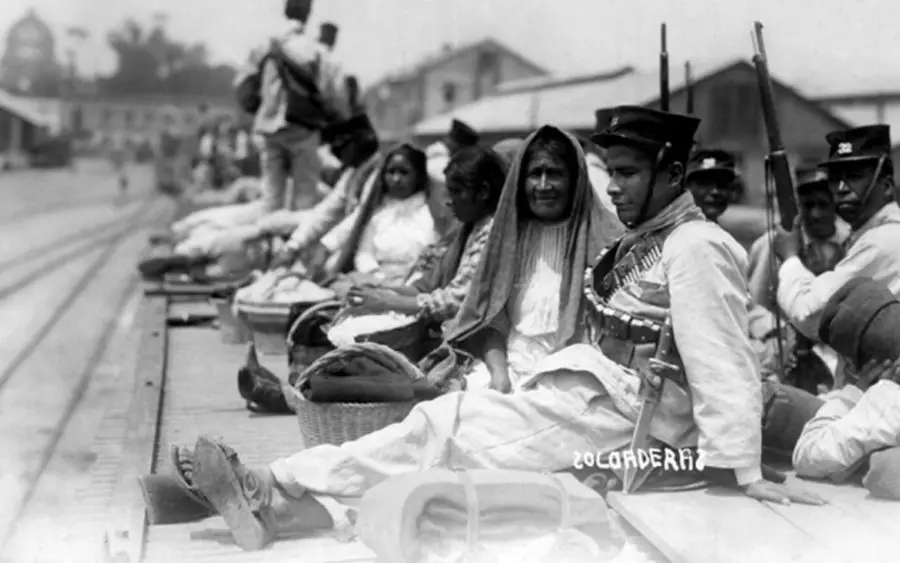 15 poemes sobre la Revolució Mexicana