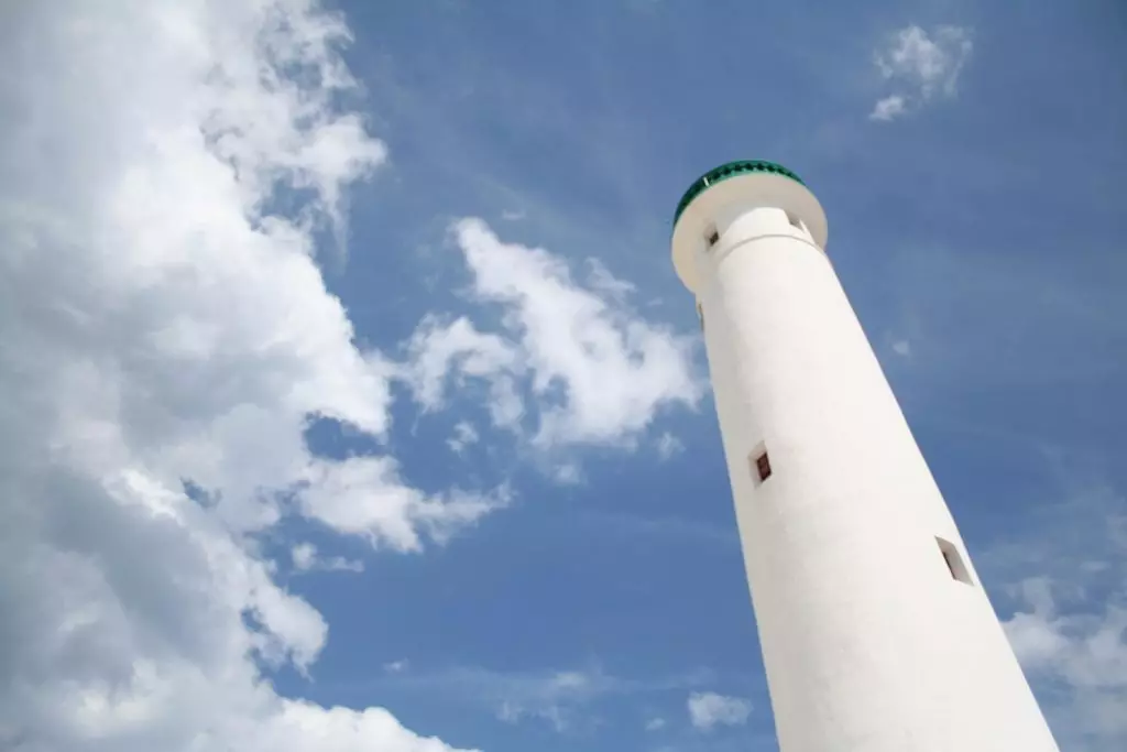 შთამბეჭდავი Celarain Lighthouse კოზუმელში, სინათლე, რომელიც დროში უკან გაგიყვანთ 33161_2