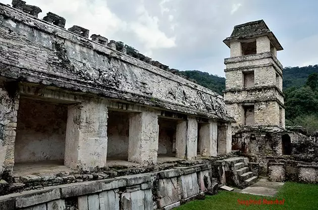 antaŭhispanikaj zonoj: Palenque