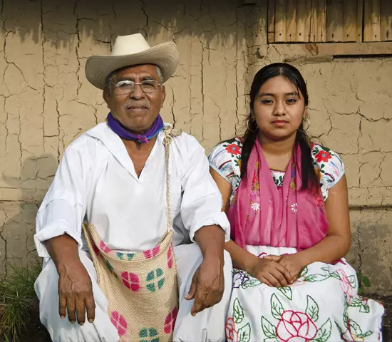 20 popuj dhe grupe indigjene të Meksikës me popullsinë më të madhe 34691_7