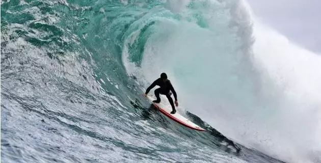 Surfing giant waves in Todos Santos Island fifu