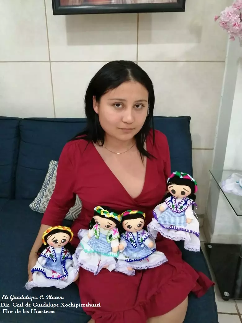 Juanita doll falls in love with the hearts of Mexicans 35291_4