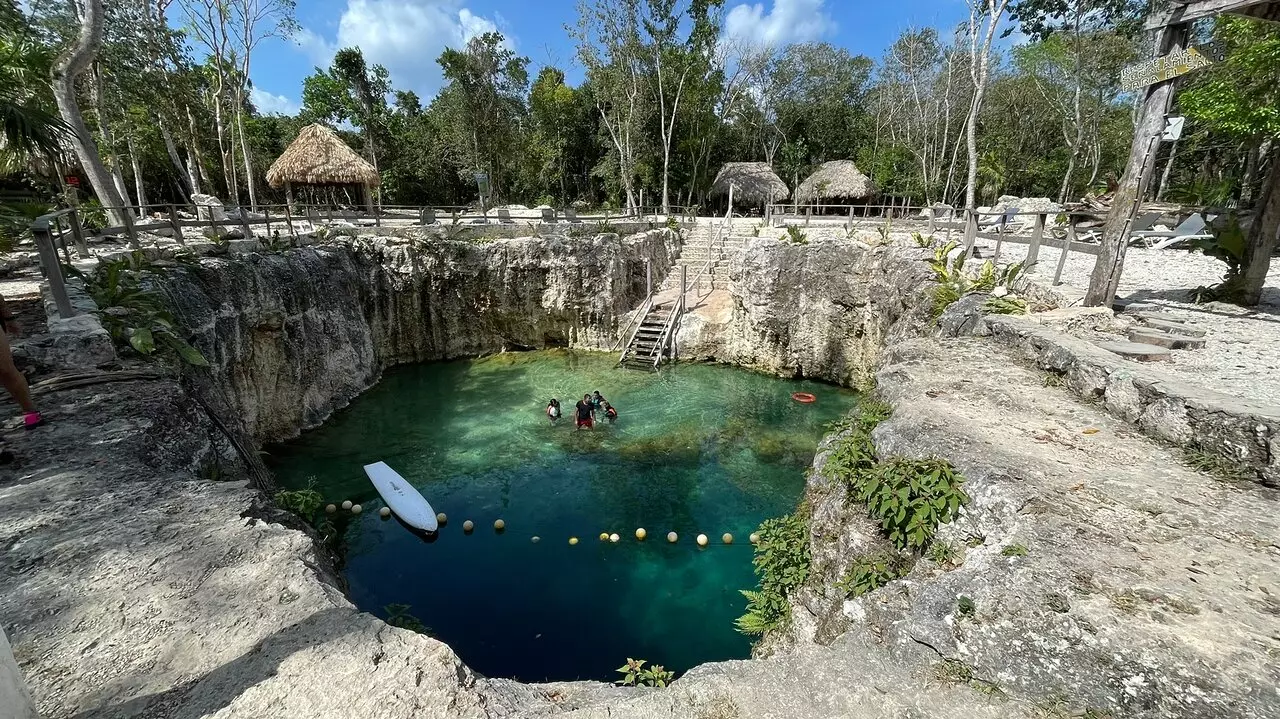 Cenote 7 tutuk