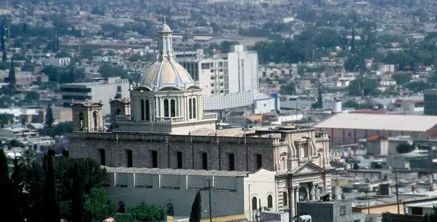 panoramic_temple_san_juan_nepomuceno_saltillo