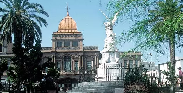 plaza_teatro_garcia_carrillo_saltillo