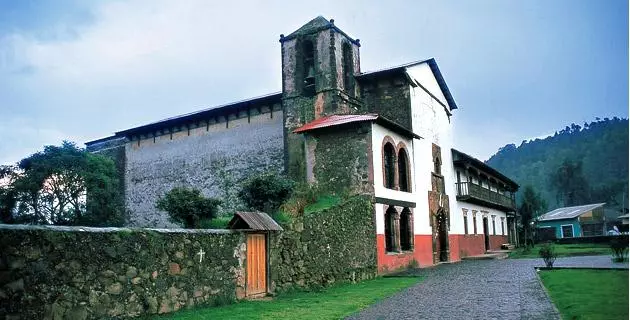 Iarsmaí i bhfolach sa Meseta Tarasca fifu