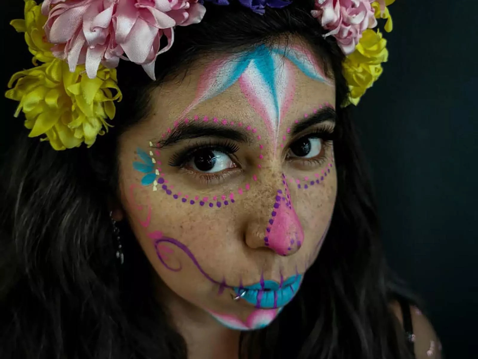 header-makeup-ide-untuk-catrina-wanita-mudah