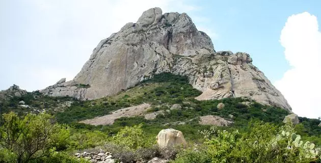 Поради мандрівникам Peña de Bernal (Керетаро) fifu